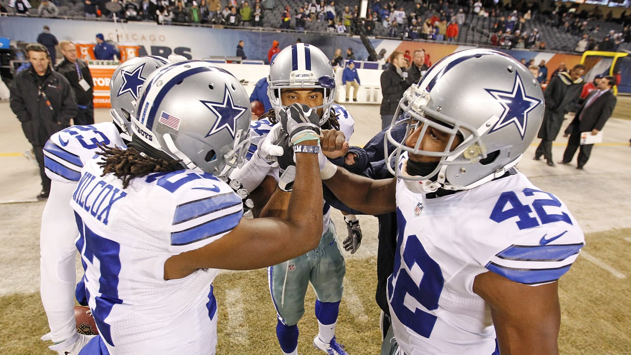 Scout’s Eye: Defensive Backs Battled, Murray Carries Team Among Thoughts