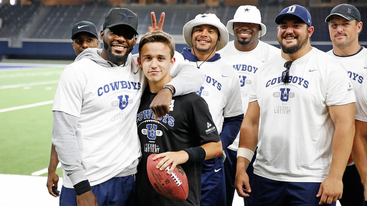 Galería de fotos del campamento juvenil de Cowboys U