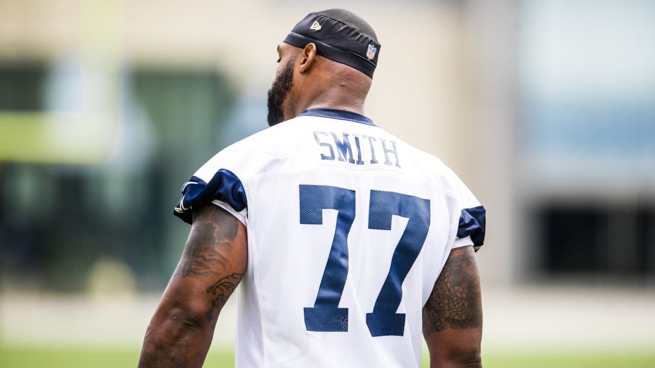 Tyron Smith joins Tyler Smith on injury report