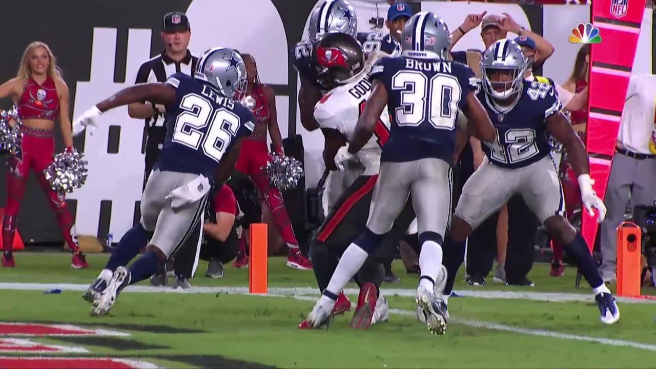 Damontae Kazee's Hit Jars Ball From Godwin