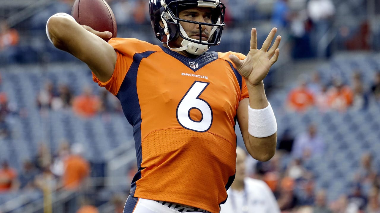 Cowboys Sign Sanchez, Release Showers; 7 Added To Practice Squad