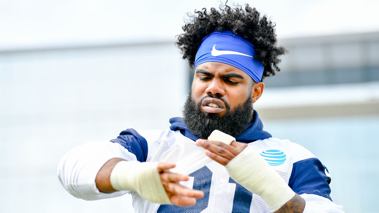 Garrett Anticipates Elliott At Camp On Time