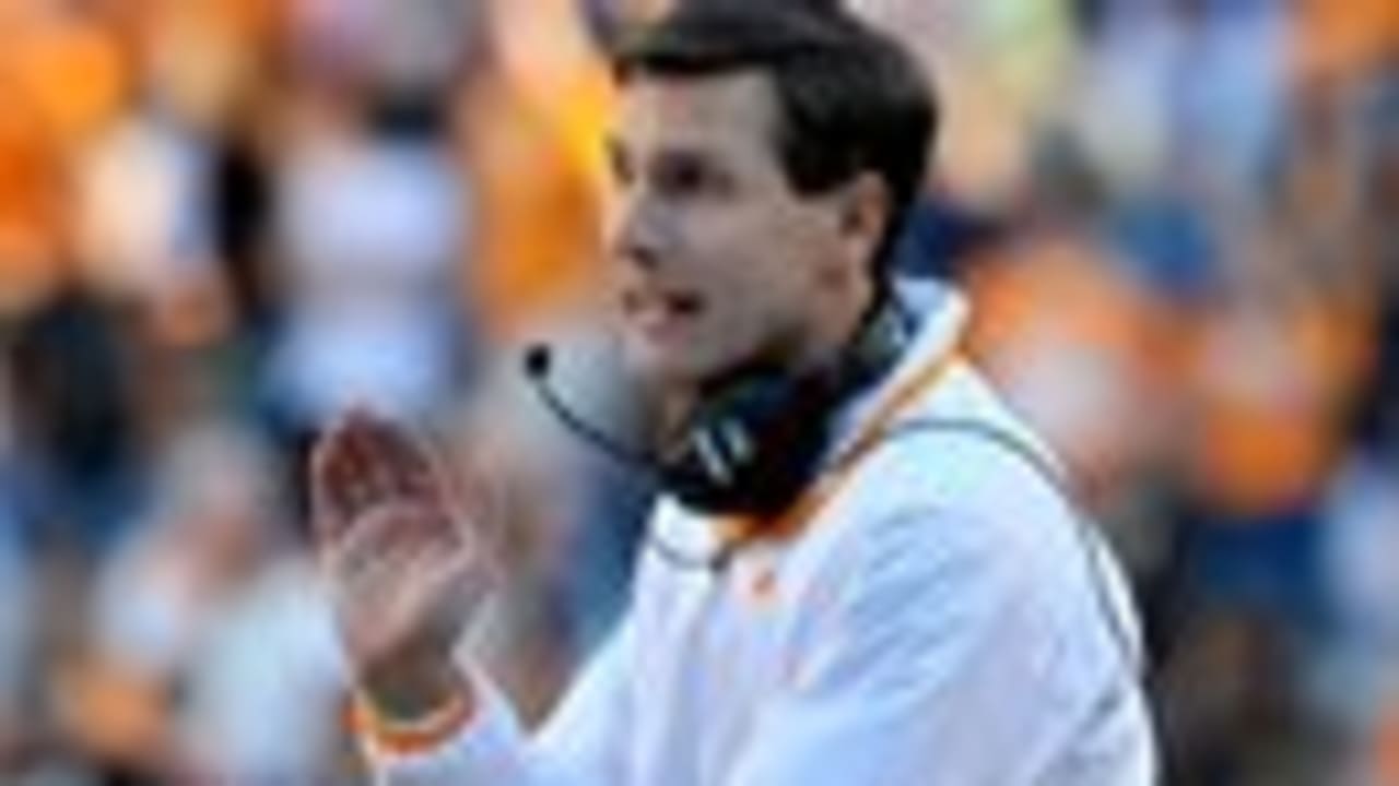 Dooley Officially Named New Wide Receivers Coach