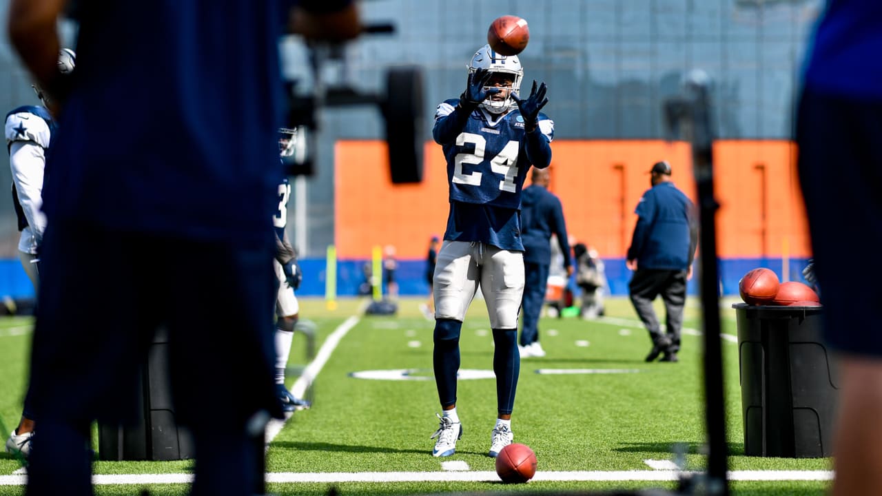 Awuzie Returns Amid Disastrous Season For CBs