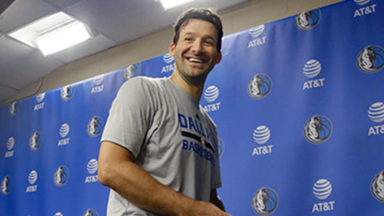 CowBuzz: Social Buzz from Tony Romo’s One-Day Stint With The Dallas ...