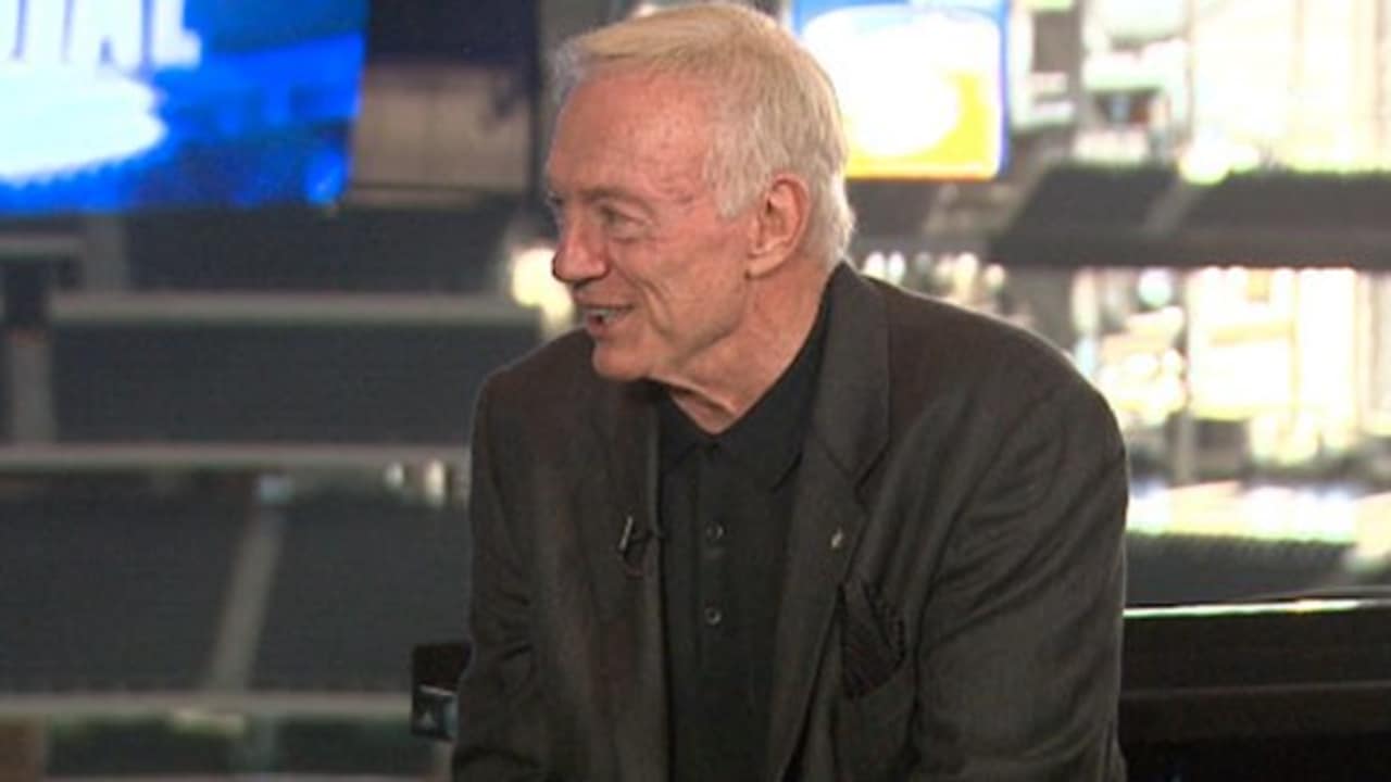 Jerry Jones: A Super Bowl Tradition