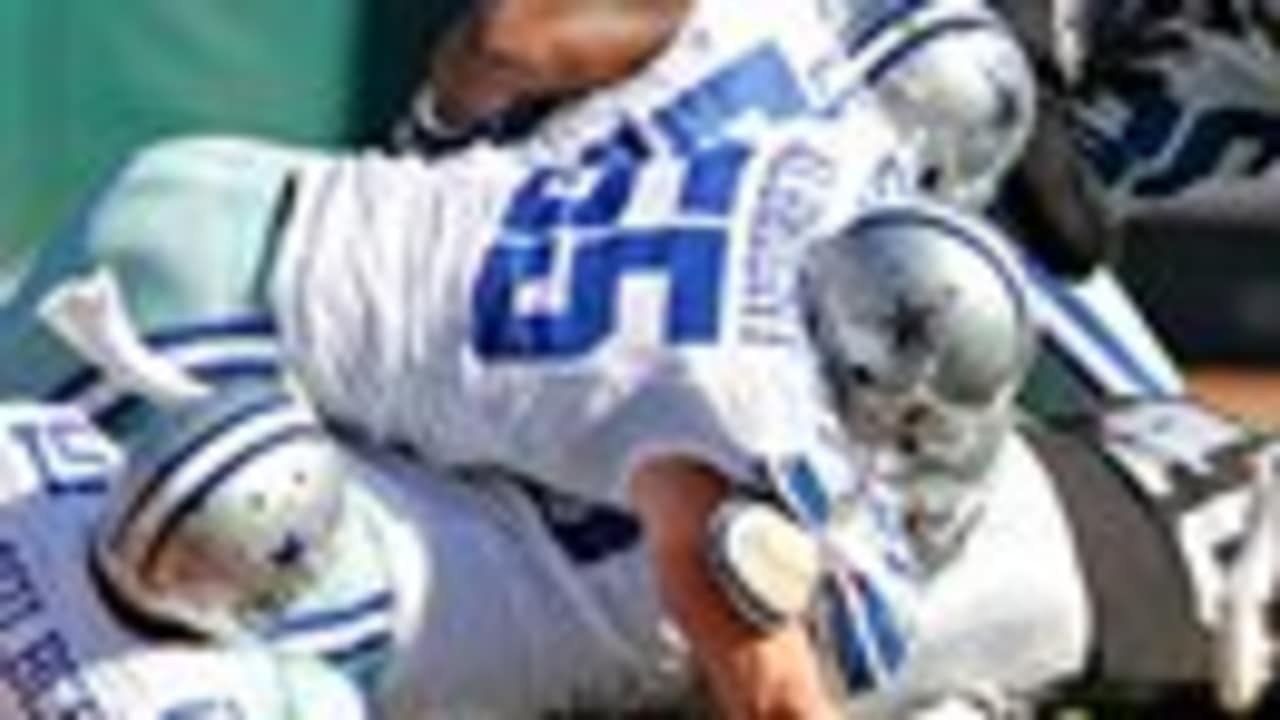 Do-Everything LB Alex Albright Leads Defensive Effort