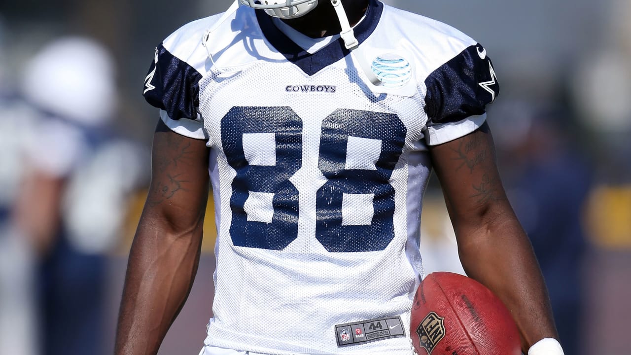 20 Questions: Biggest Beneficiary Of Having Dez At Camp?