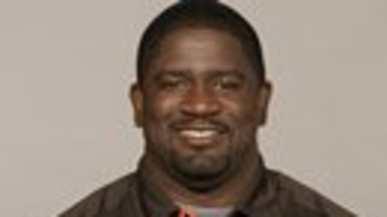 Brown Officially Hired For RBs; Becomes Sixth New Coach