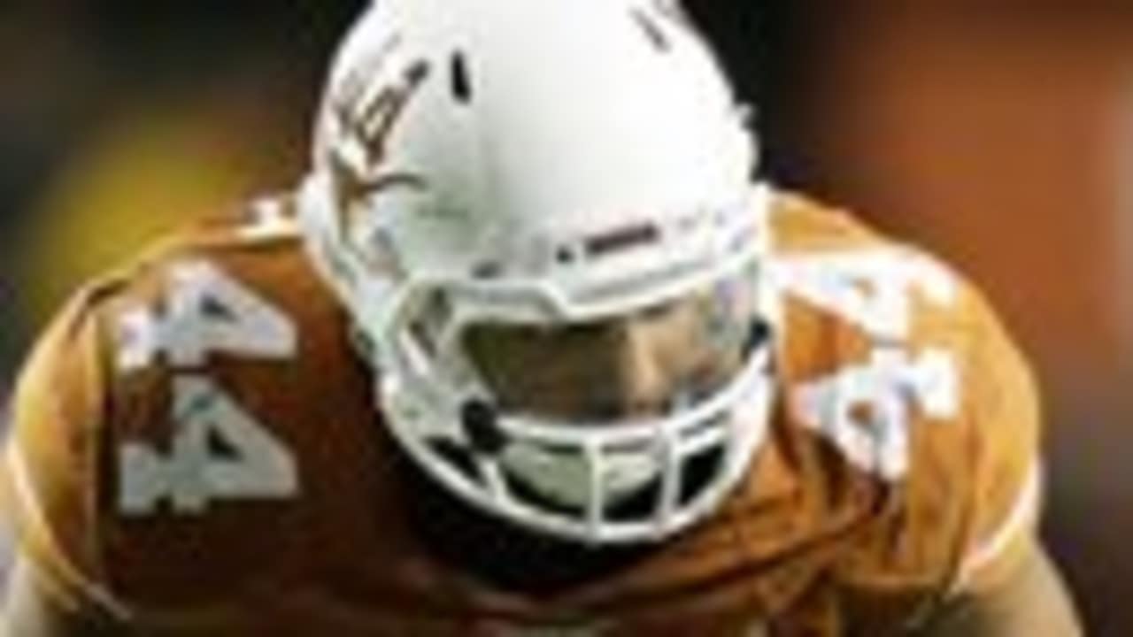 Jeffcoat Would Love To Play Where His Father Thrived