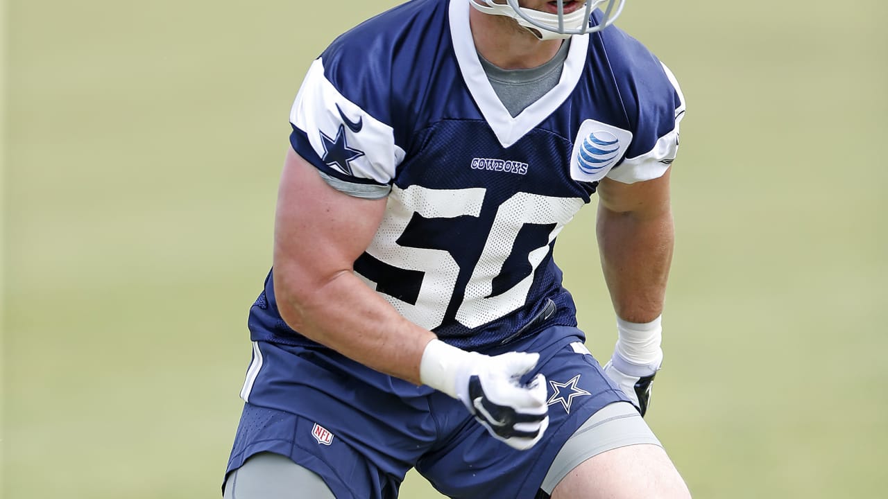 Coaches & Teammates Liking Lee’s Progress With Knee, Position Change