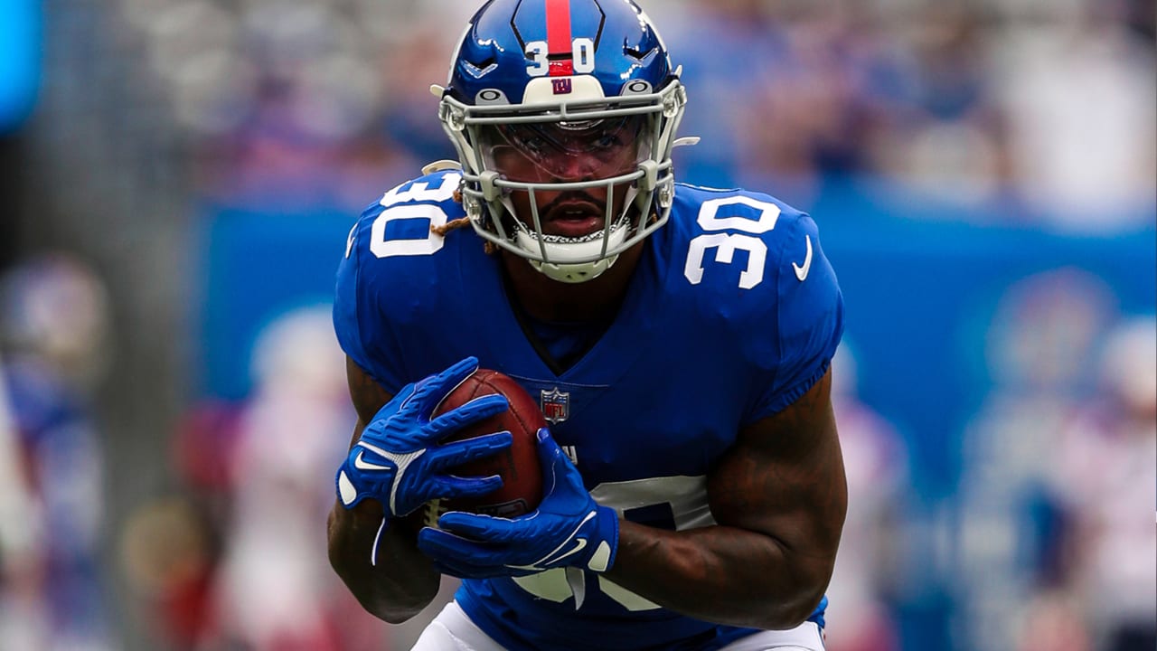 Cowboys Expected To Sign Vet RB Corey Clement