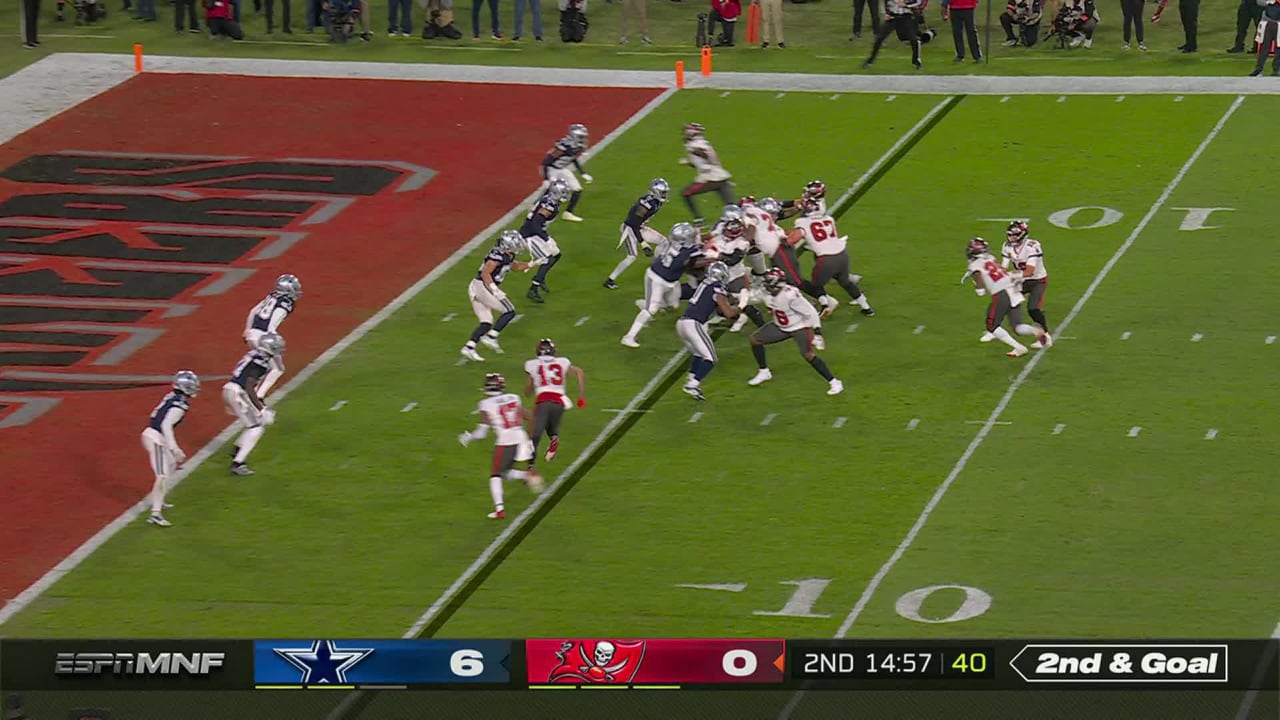 Jayron Kearse Snags Red Zone INT from Tom Brady