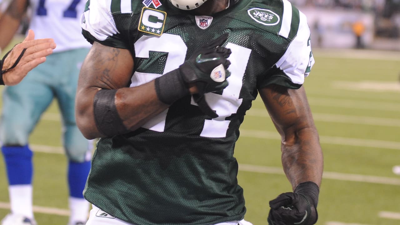 Revis, Jets Not Taking Cowboys Offense Lightly Despite Struggles