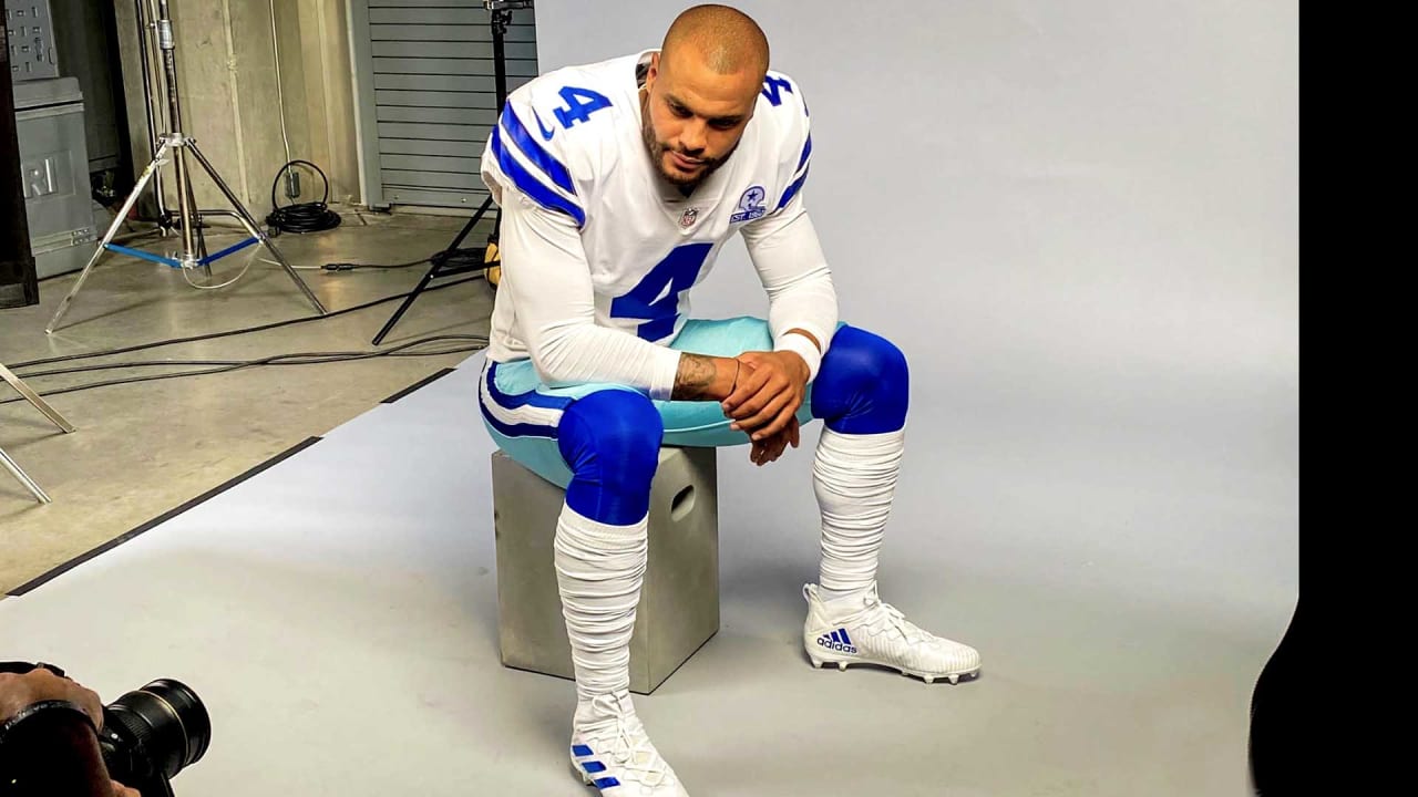 Dak entre los veteranos en regresar a The Star