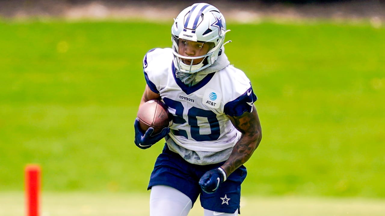 Mailbag: Add Veteran WR? Lock Up Pollard Now?