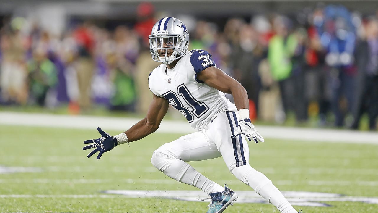 What Makes Byron Jones “A Perfect Player” For CB Under Kris Richard?
