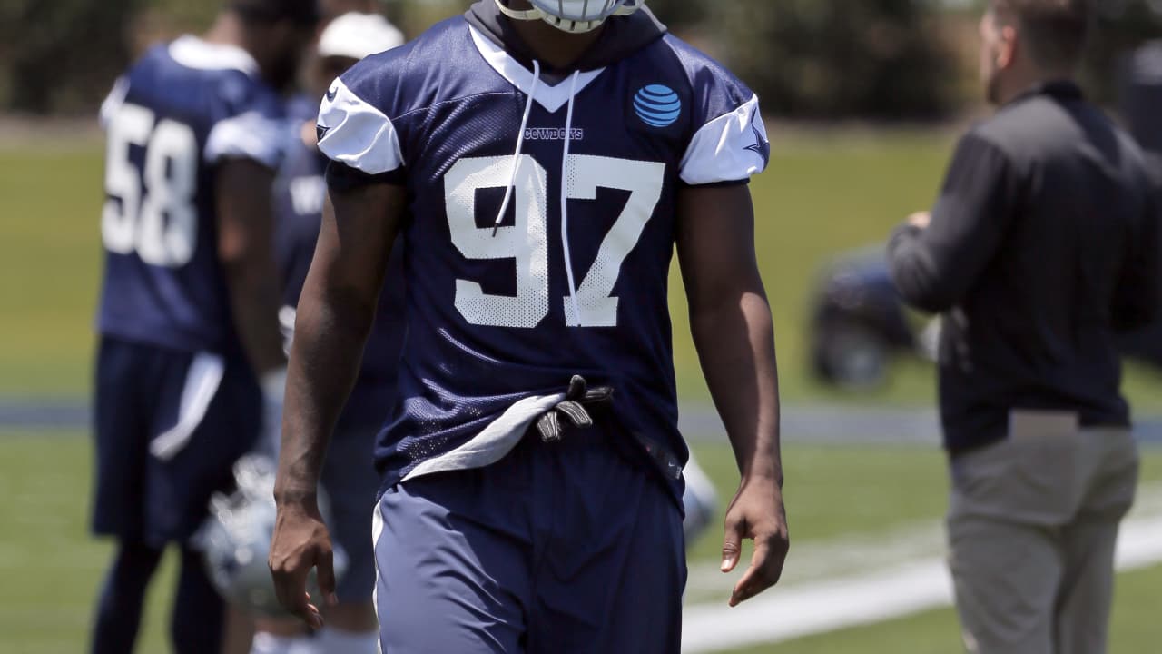 Scout's Notebook: Switzer's Early Success, Watching Taco Vs. Tyron; More