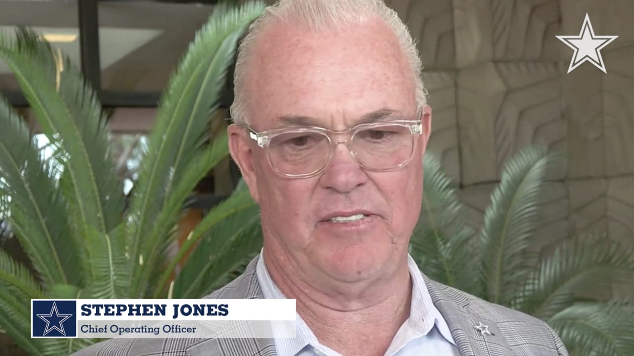 Stephen Jones: Season and Opportunity