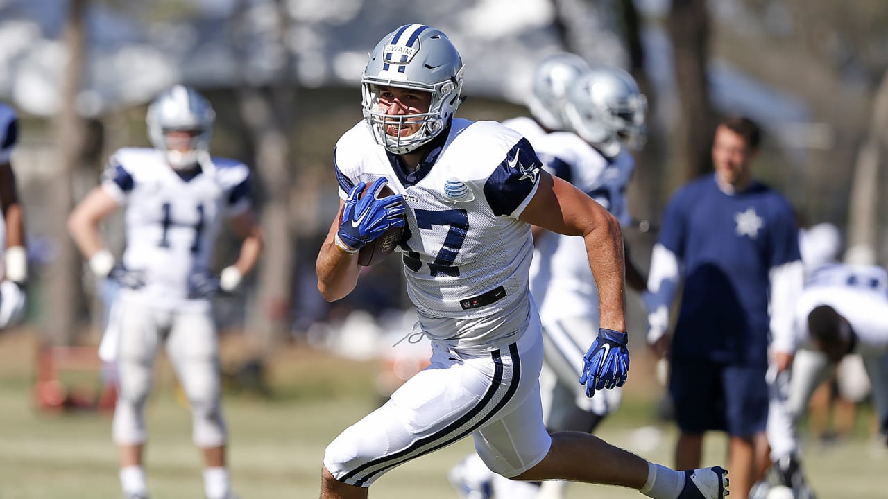 London Calling: Learning From His Idol, TE Swaim Catching On Quick