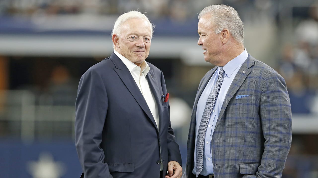 Catholic High School (Arkansas) Dedicates Building To Jerry Jones Family