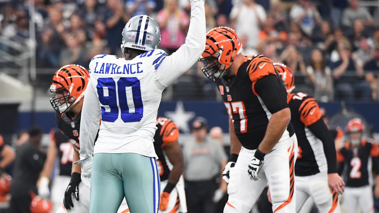 Lawrence’s Return Brings Best Out From His Pass-Rushing Teammates