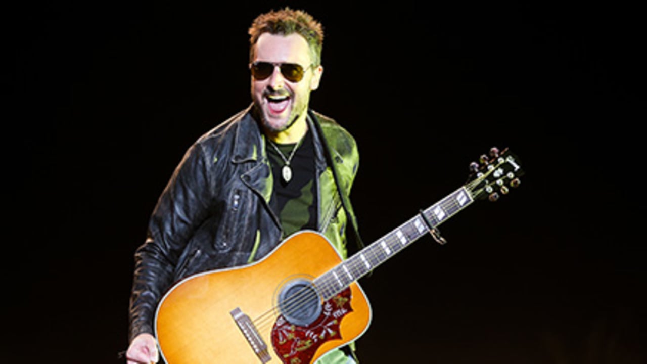 5 Points Blue: Country Music Star To Perform Thanksgiving Halftime Show