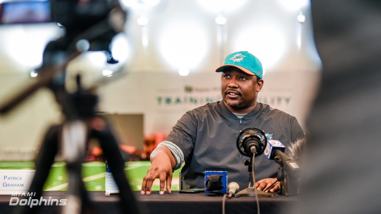 This Is How A Yale Grad Became The Dolphins' Defensive Coordinator