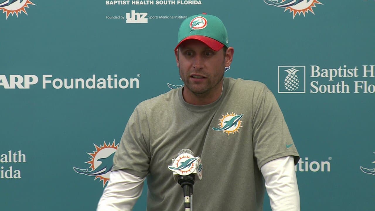 Coach Gase Meets With Media