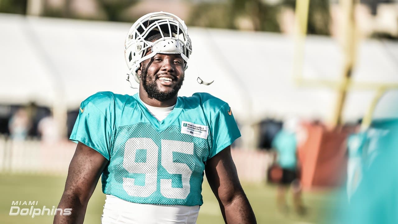 DOLPHINS DARKROOM: Training Camp Day 7