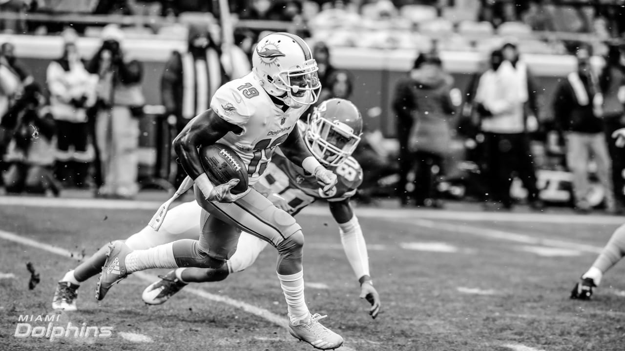 Jakeem Grant Breaks Three Tackles On 65-Yard TD