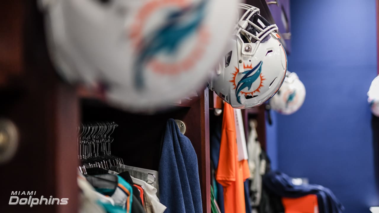 DOLPHINS DARKROOM: Inside The Locker Room Before Training Camp