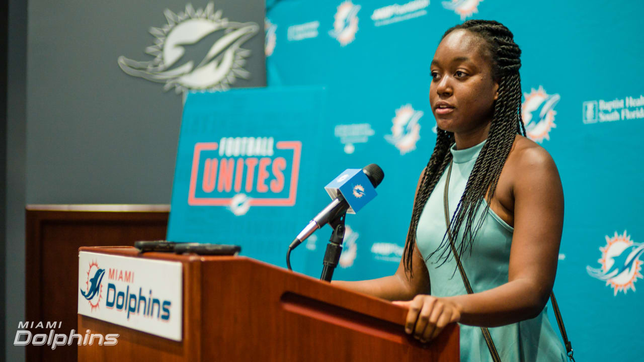 Dolphins Announce Valicia Browne as Inaugural Football Unites: Project ...