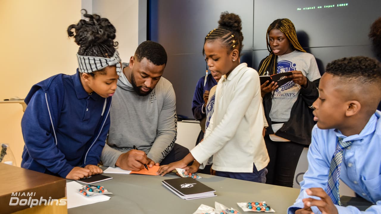 Davon Godchaux, Microsoft Partner To Assist At-risk Youth