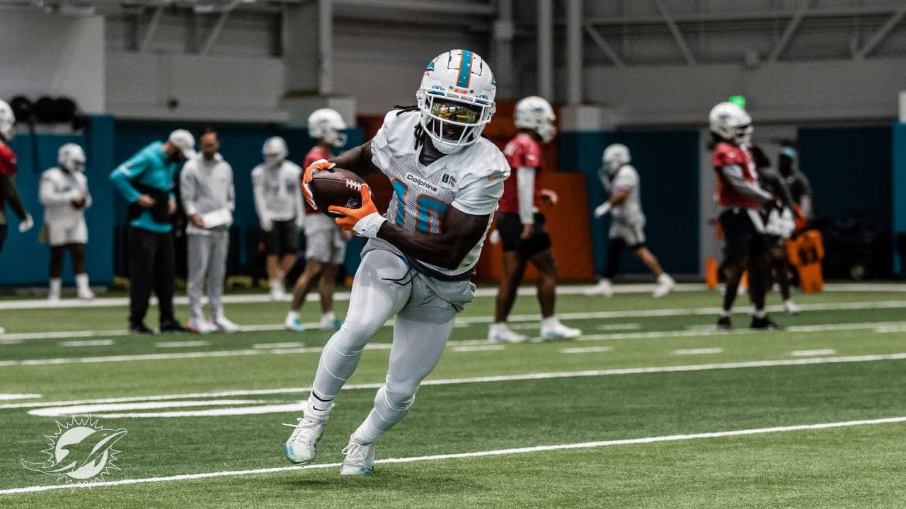 PHOTOS: 2022 Miami Dolphins Practice - November 21