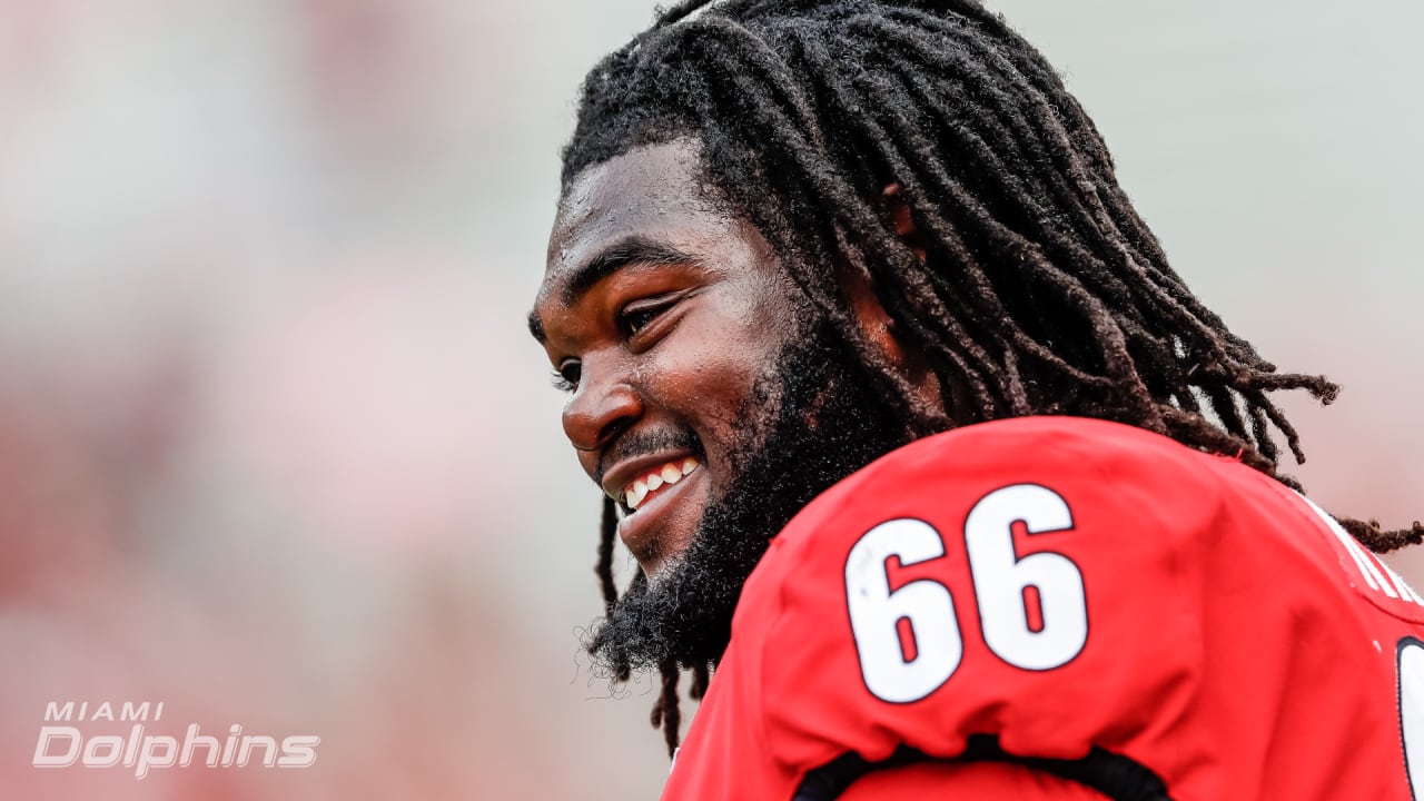 Miami Dolphins Sign Solomon Kindley