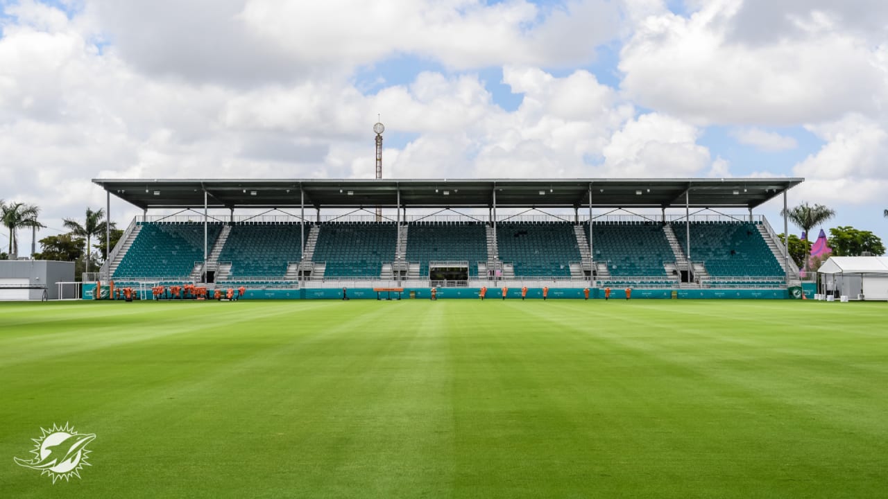 Meet the 2022 Miami Dolphins Coaching Staff