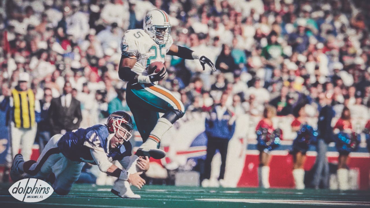 Throwback Thursday: Louis Oliver's Three Interception Game In Buffalo