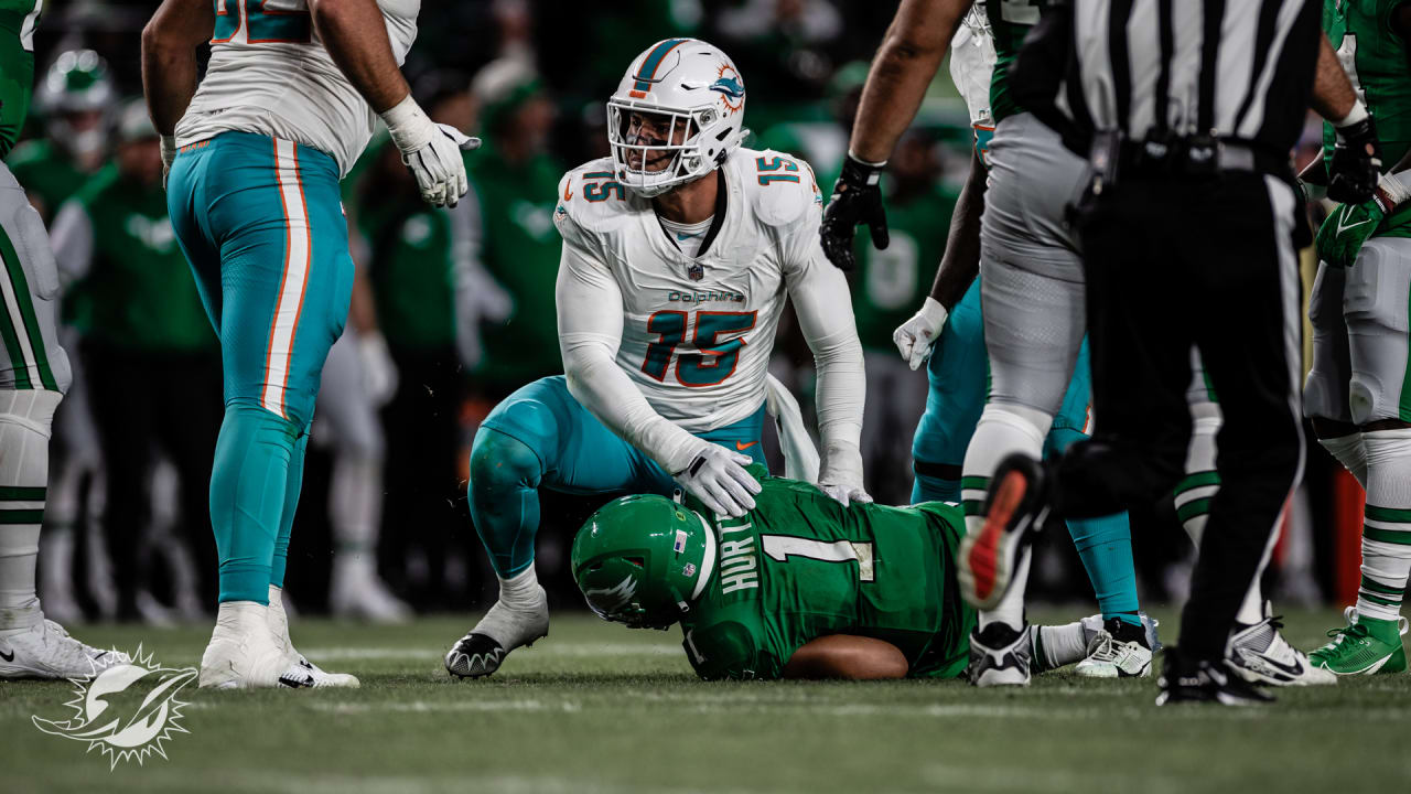 Jaelan Phillips Powers Through Eagles' OL to Sack Jalen Hurts