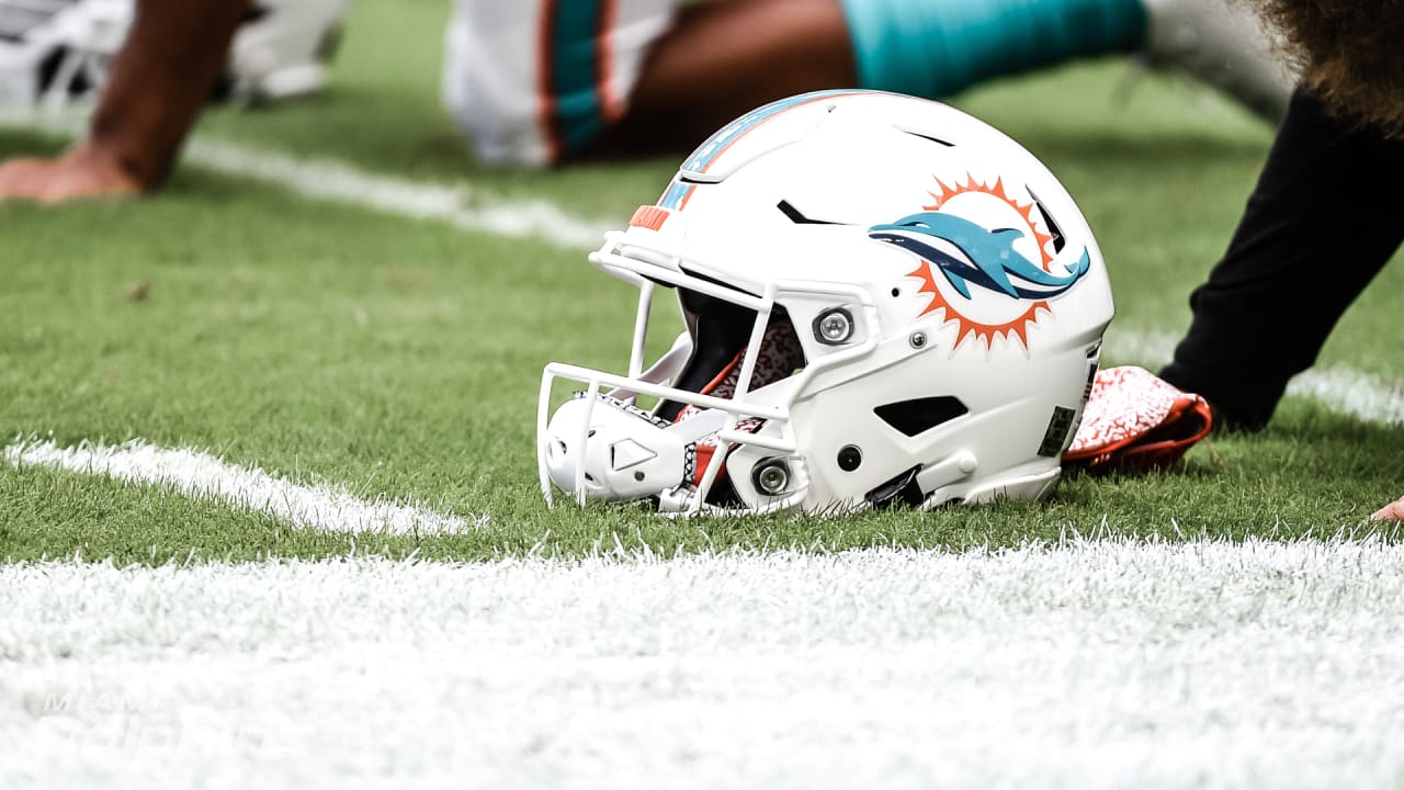 Running Back DeAndre Washington Traded to Dolphins from Chiefs