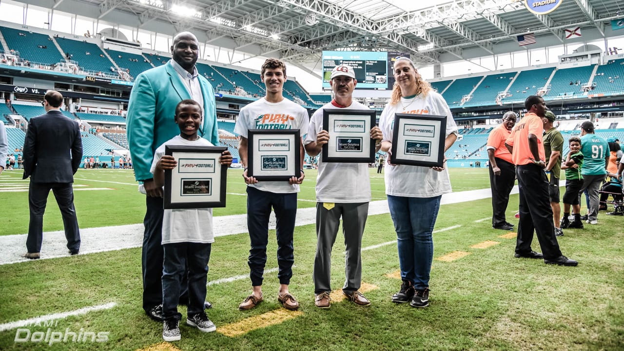 Miami Dolphins Announce Week 9 PlayFootball Award Winners