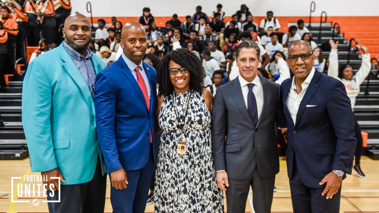 Miami Dolphins Announce Partnership With Miami-Dade County Public ...