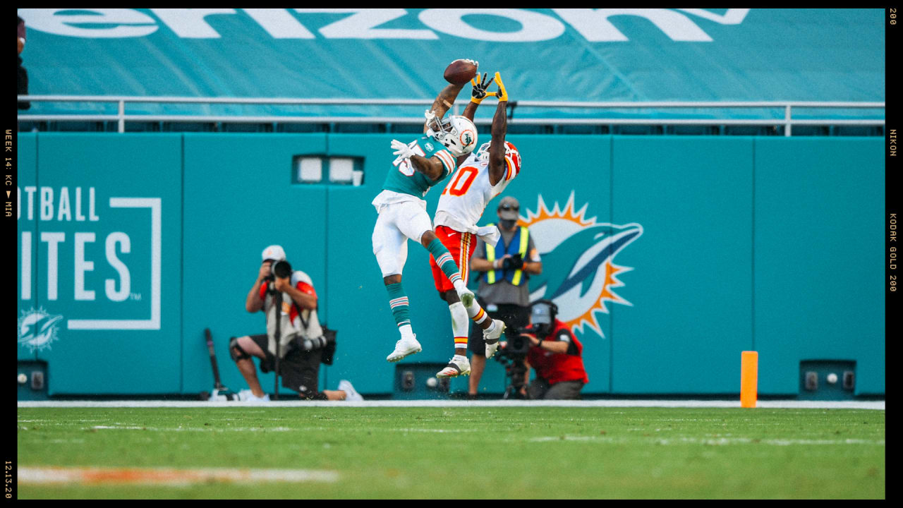 Xavien Howard, Jason Sanders Named 2020 NFL First Team All Pro