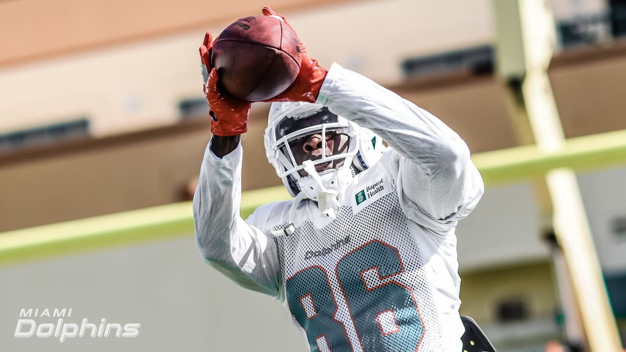 Position Battle: Wide Receiver Competition Heating Up