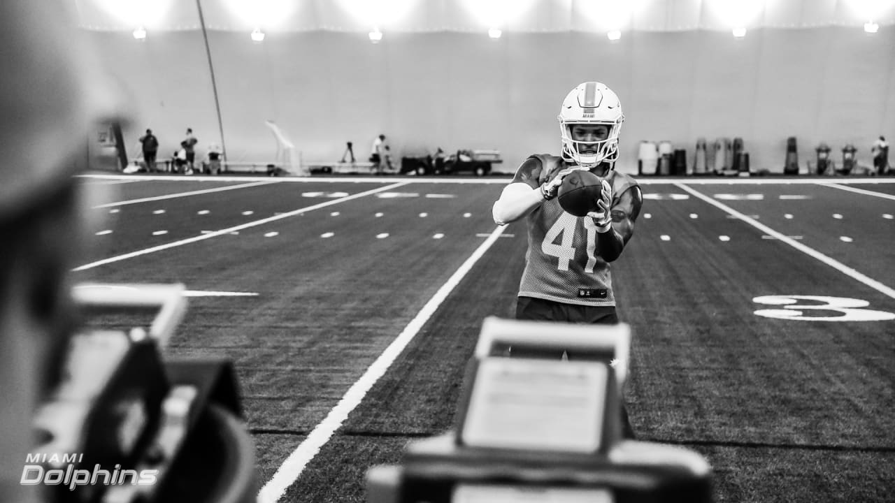 Alston Completing Transition To Defensive Back