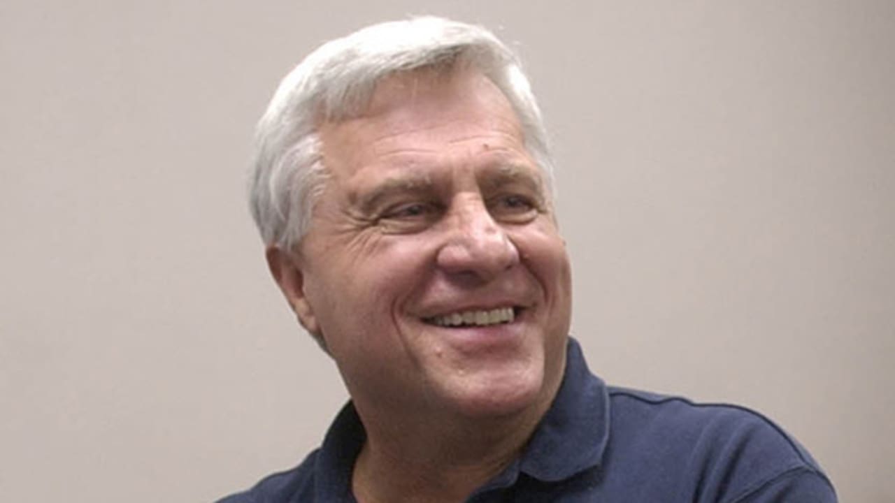 Eagles Mourn Passing Of Tom Modrak