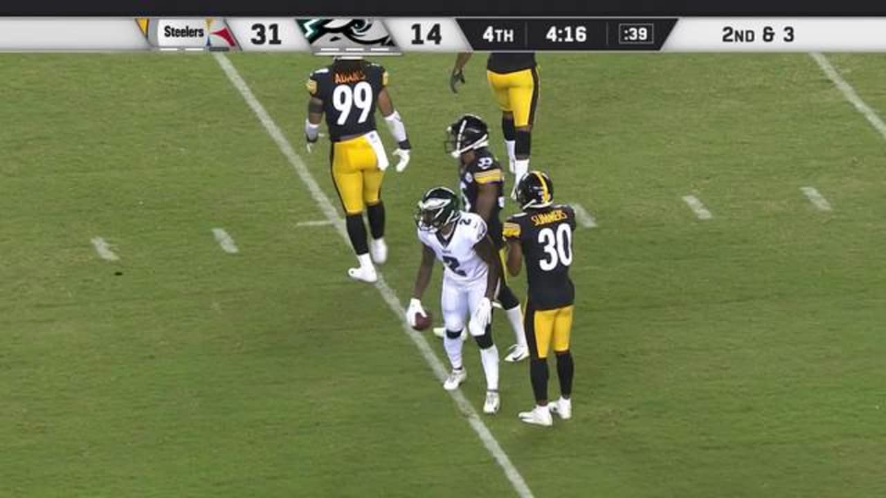 Joe Callahan Hits DeAndre Carter For A 20-Yard Gain