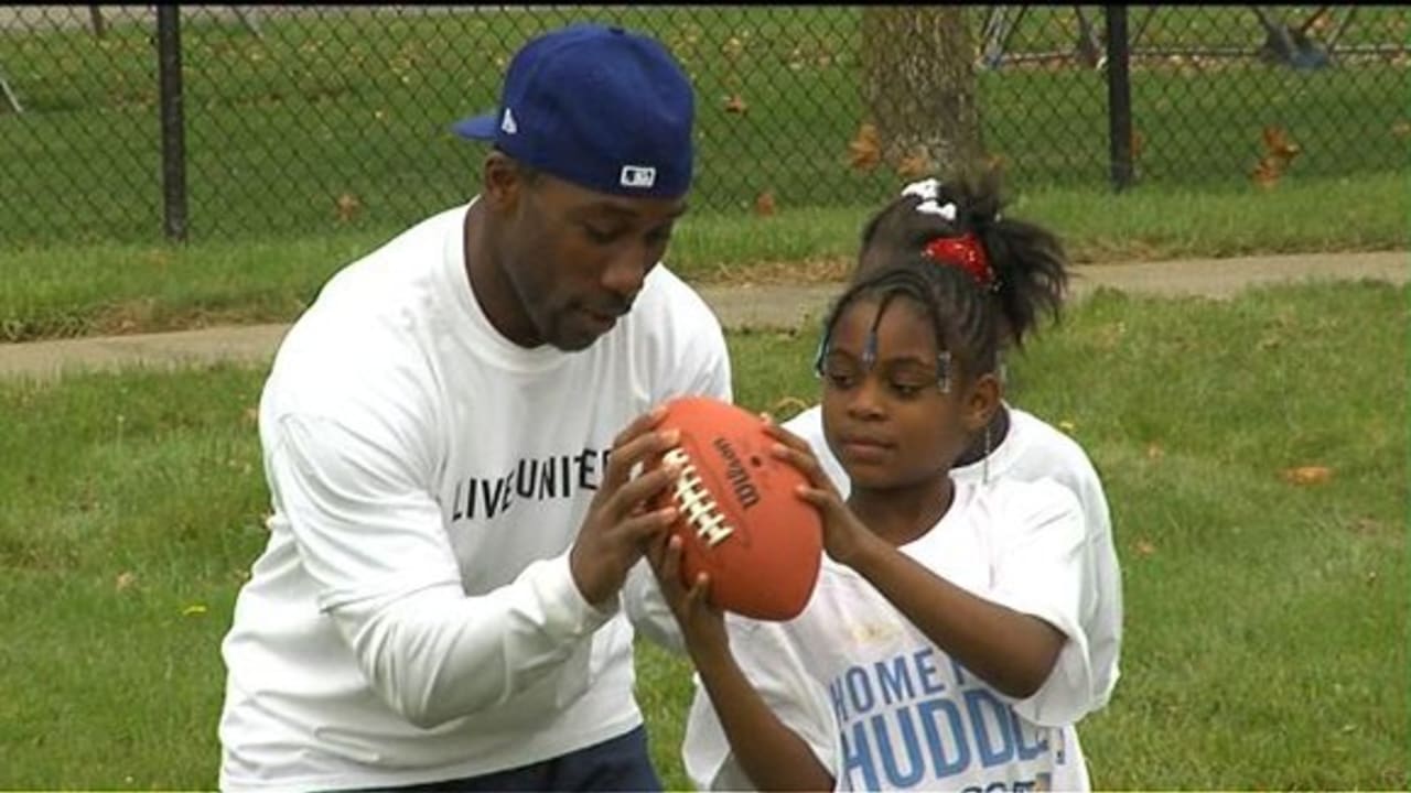 NFL playing in school