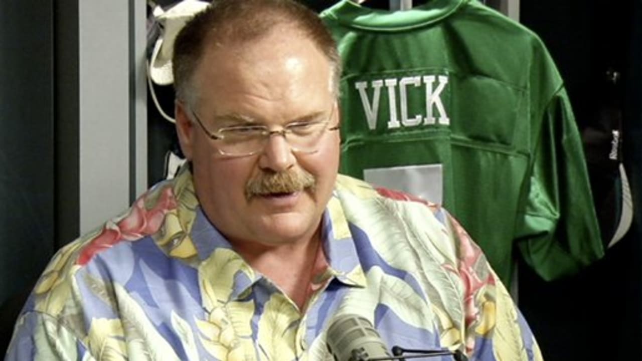 Reid Puts Finishing Touches On 2011 Draft