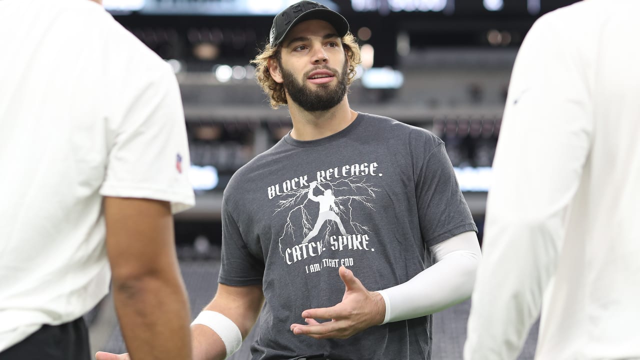 Press conference: Dallas Goedert | October 27, 2021